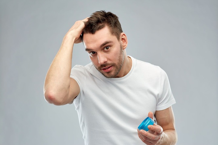 Is Hairspray Bad for Your Hair? Safe Hairspray Styling Tips