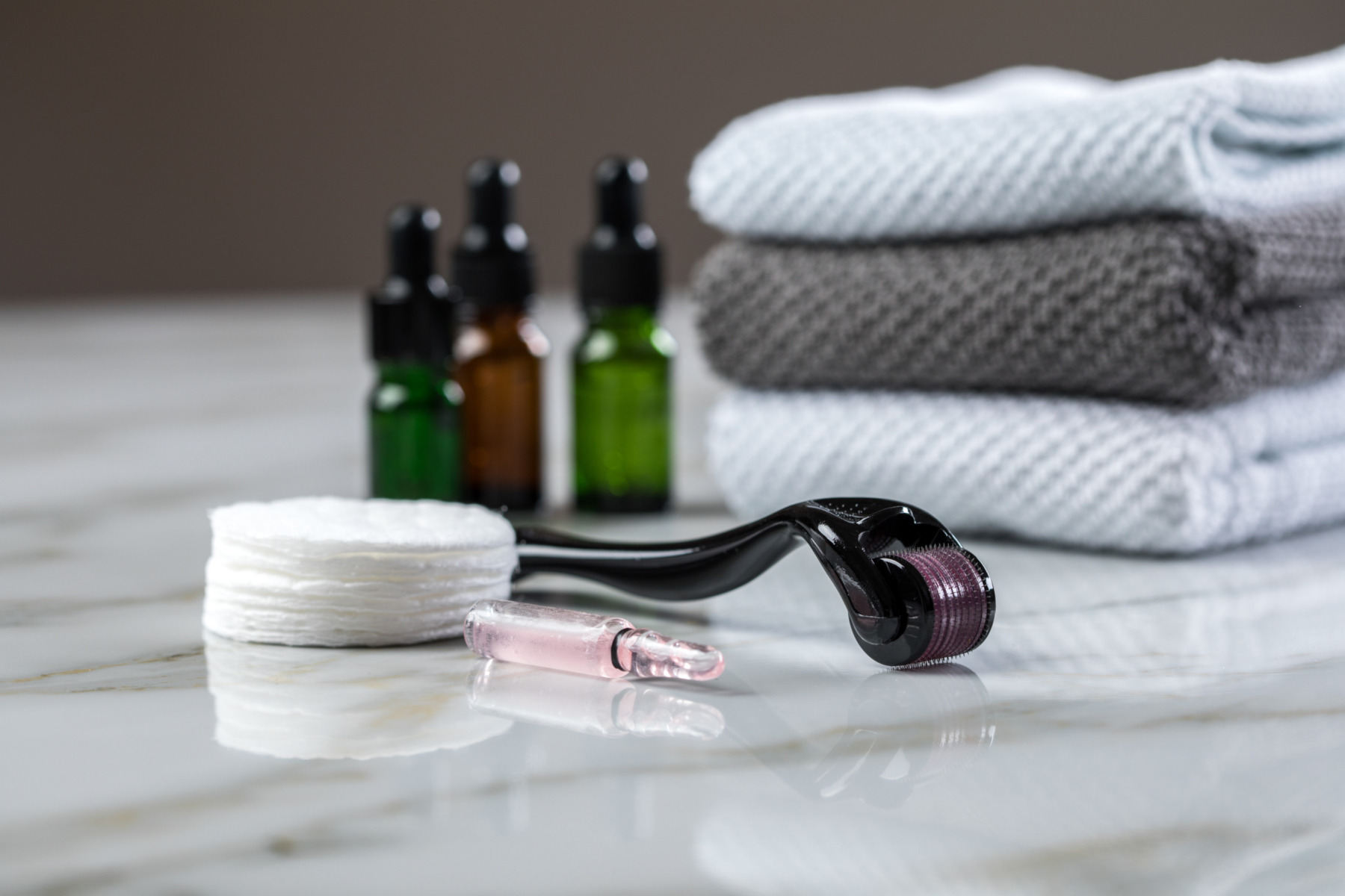Derma Roller For Hair Growth: Expert Review 2026 - Wimpole Clinic