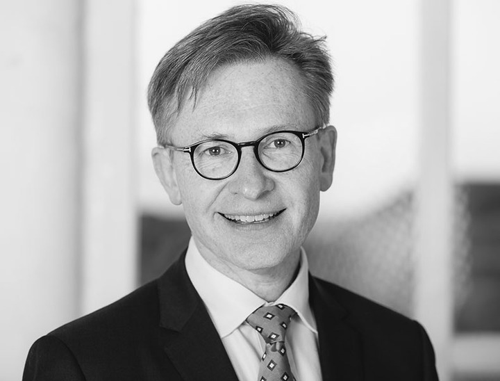 15 Best Hair Transplant Surgeons UK - Wimpole Clinic